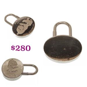 Hermes | Accessories | Authentic Hermes Key Charm Key Holder | Poshmark